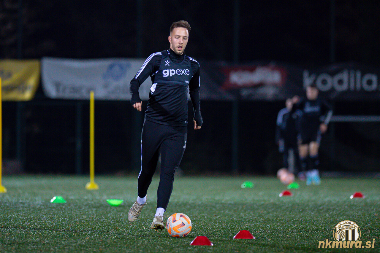 NK Mura skozi čas - Drugi dan priprav skozi oči foto objektiva