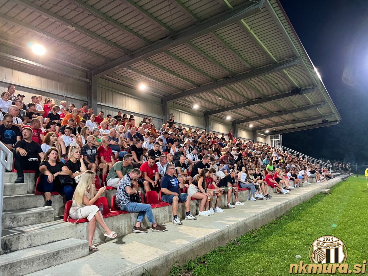 NK Mura skozi čas - Gostovanje v Kidričevem skozi navijaški foto objektiv