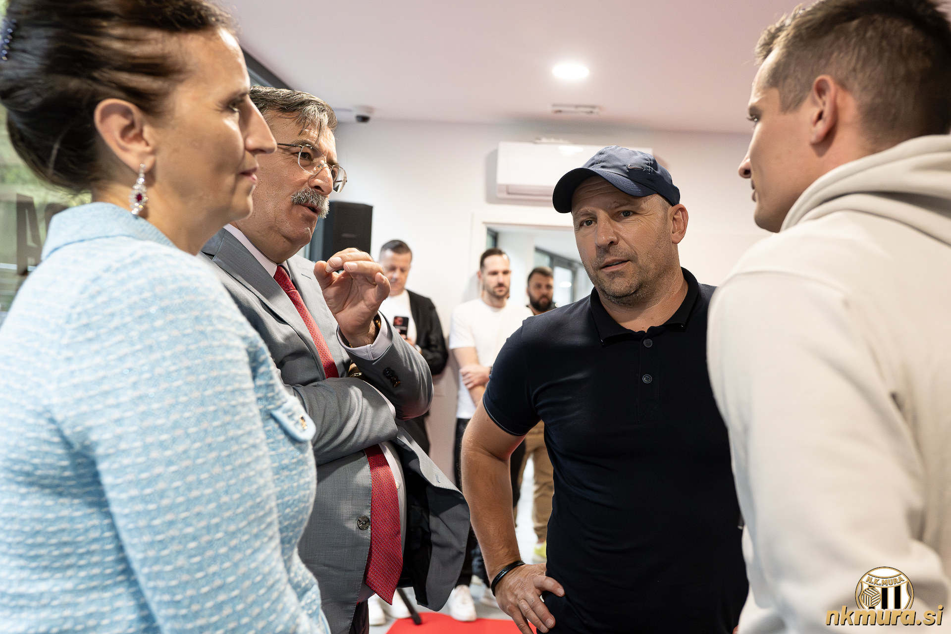 NK Mura skozi čas - Linda Juncaj slovesno odprla Murin fitnes Mura Gym